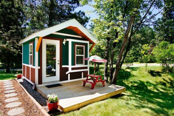 Prefab Bunkhouse | Buy Small Portable Cabins for Vacation Properties